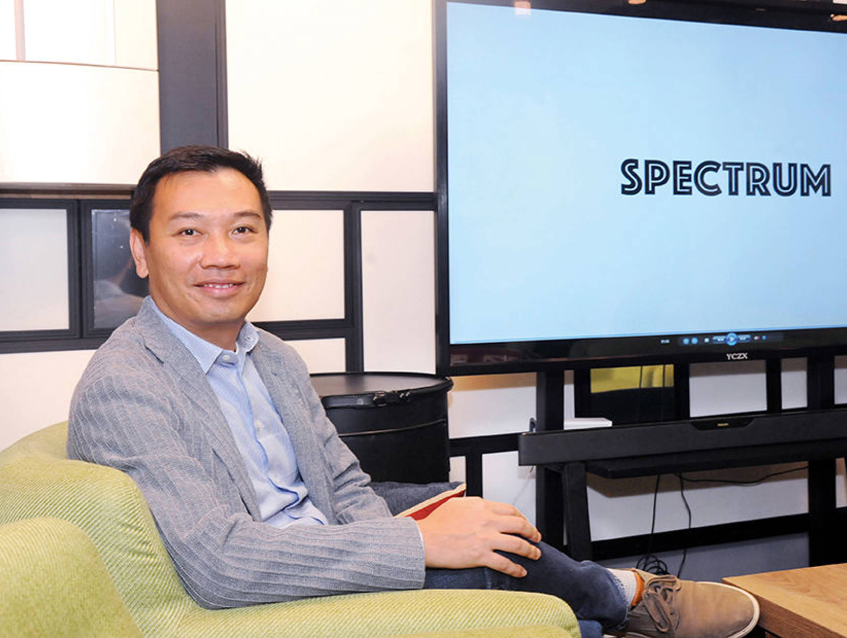 Bright and Sustainable Solutions | InvestHK